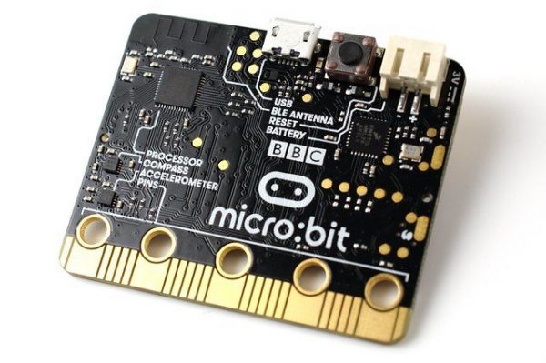 "40 activités avec la carte micro:bit", 40 idées pour tous les makers ...